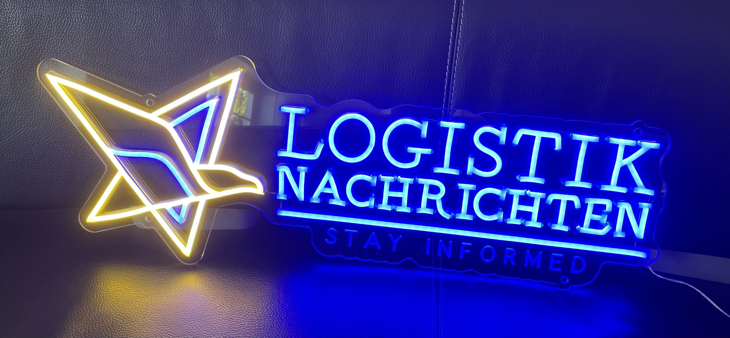 Firmenlogo als LED Neonschild und LED Leuchtreklame